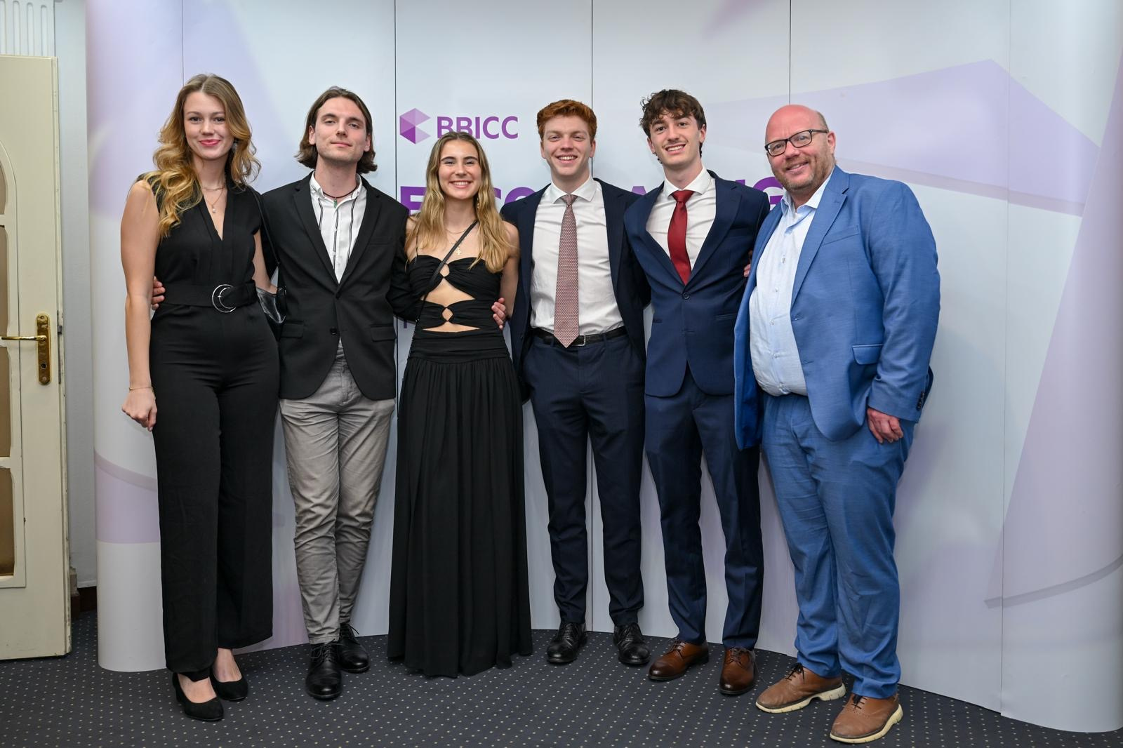 RSM STAR Case Club - STAR